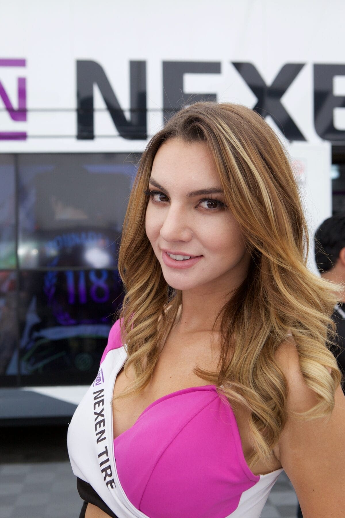 Girls of SEMA | Classic American Magazine