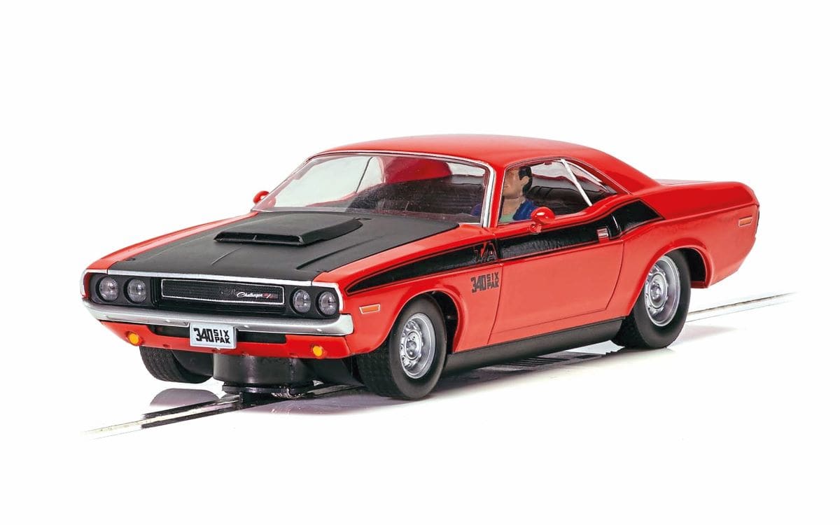 Scale Autos: Scalextric Dodge Challenger & Ford ambulance curiosity ...