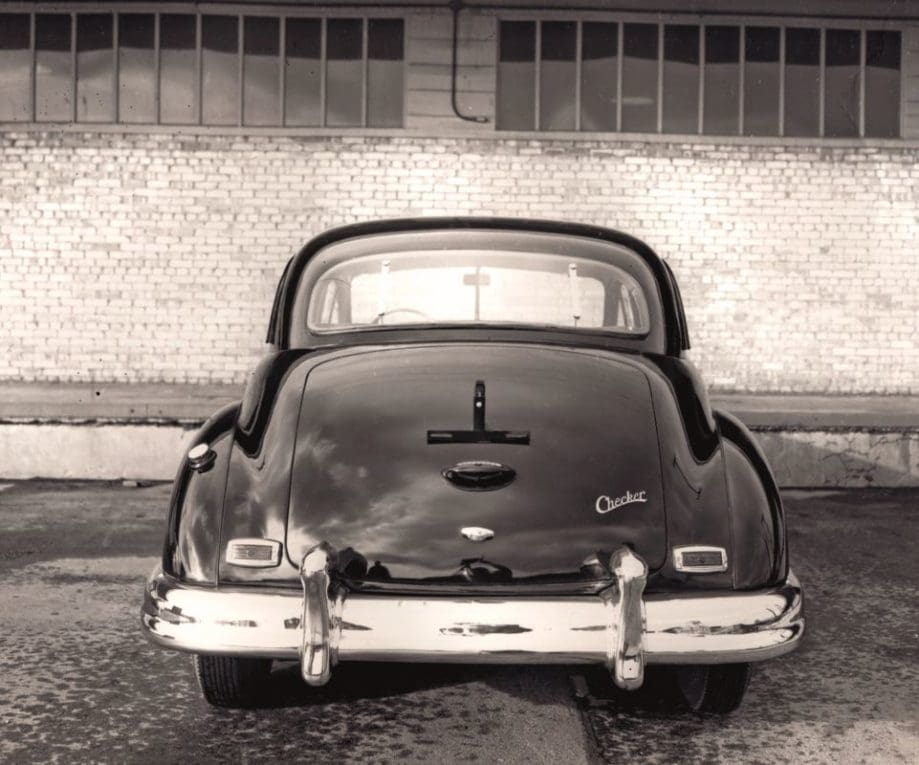 How did the Checker taxi cab become a New York icon?